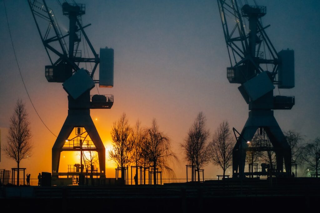 How do rising tariffs impact consumer prices? | EconExplain ...